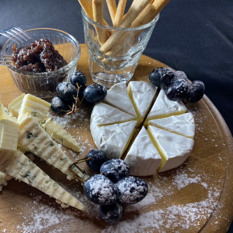 Ile de France Premium Camembert, Brie & More - Pierre Cheese